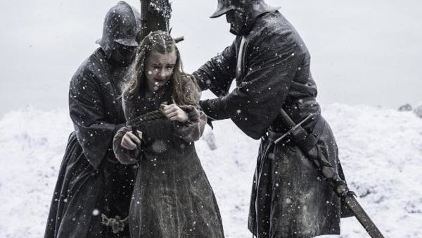 10 Most Shocking Game Of Thrones Moments – Page 6 10 Most Shocking Game Of Thrones Moments – Page 6