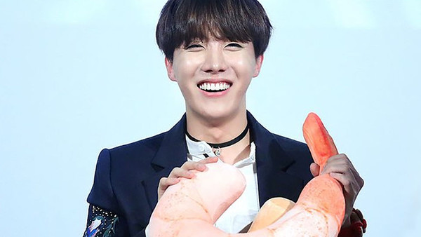 J-Hope Quiz: How Well Do You Know J-Hope ? – Page 3 J-Hope Quiz: How Well Do You Know J-Hope ? – Page 3